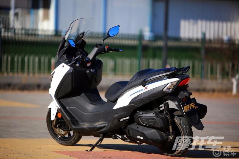 车评：当“九妹”真的变成“漂亮的妹妹”，你还忍心拒绝新款JOYMAX Z 300_摩托车社区_易车社区