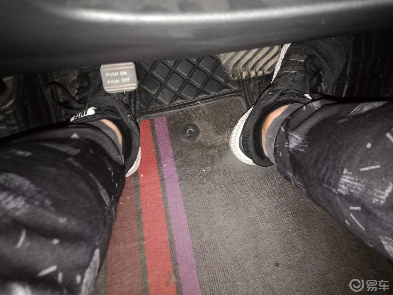 #用车知识分享#油门刹车正确的操作方式。斜踩油门，正踩刹车。你做对了吗？_哈弗H2社区_易车社区