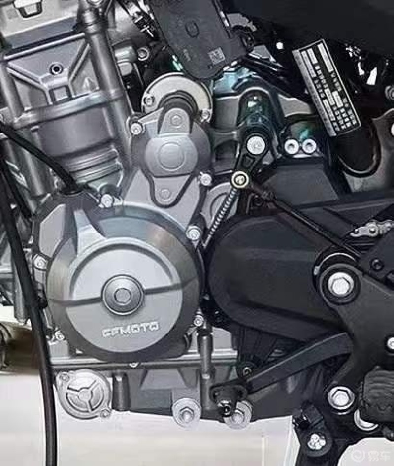 疑似春风800nk 测试车辆_摩托车社区_易车社区