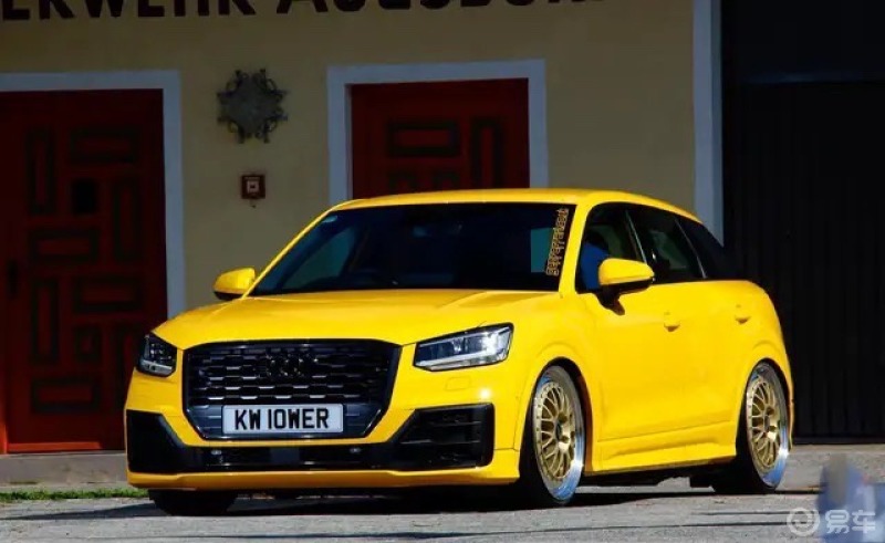 奥迪Q2L改装欣赏🚗，这个颜色搭配挺好看的😀🚗#奥迪Q2L# #改装_奥迪Q2L社区_易车社区