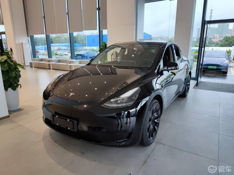 Modely，实际用车感受。从家庭使用场景看，ModelY后轮驱动版在性能、空_Model Y社区_易车社区