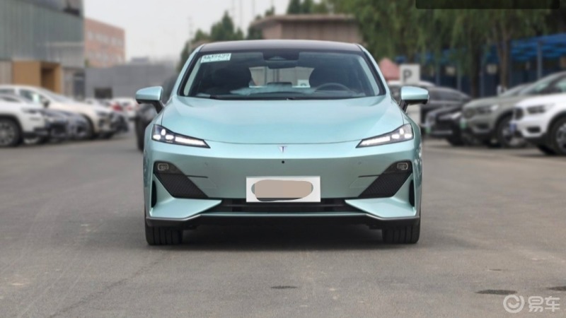 #传统电化值不值#深蓝sl 03，作为长安旗下高端品牌纯电车型，其造型外观设计极_长安深蓝SL03社区_易车社区