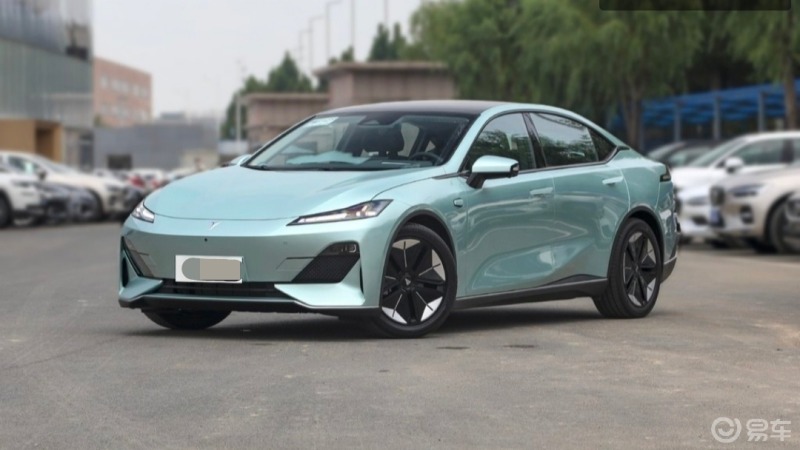 #传统电化值不值#深蓝sl 03，作为长安旗下高端品牌纯电车型，其造型外观设计极_长安深蓝SL03社区_易车社区