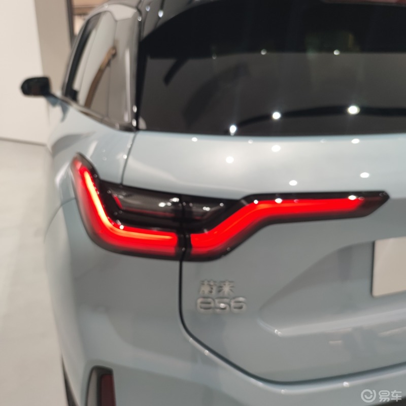 #国产高端新能源车怎么选#🔴蔚来的外观设计一直都很未来，ES6的分体大灯也十分_蔚来ES6社区_易车社区