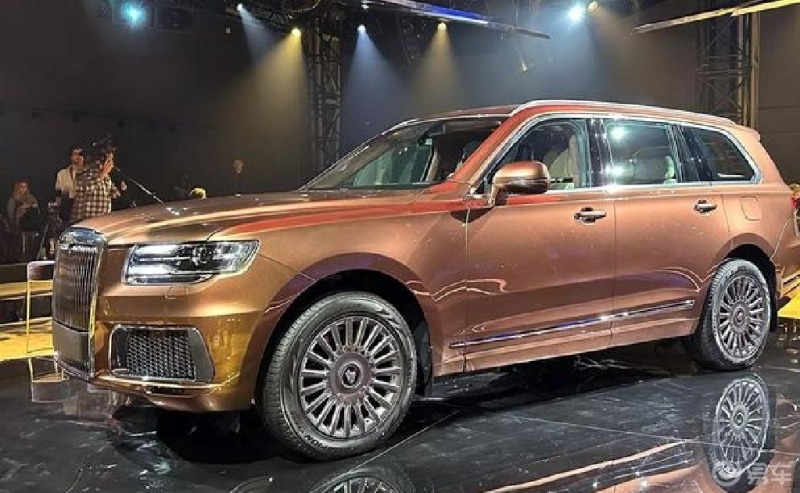 #xdm怎么看#俄罗斯豪华汽车品牌Aurus正式发布旗下全新大型SUV——Au_热腾腾的话题讨论社区_易车社区
