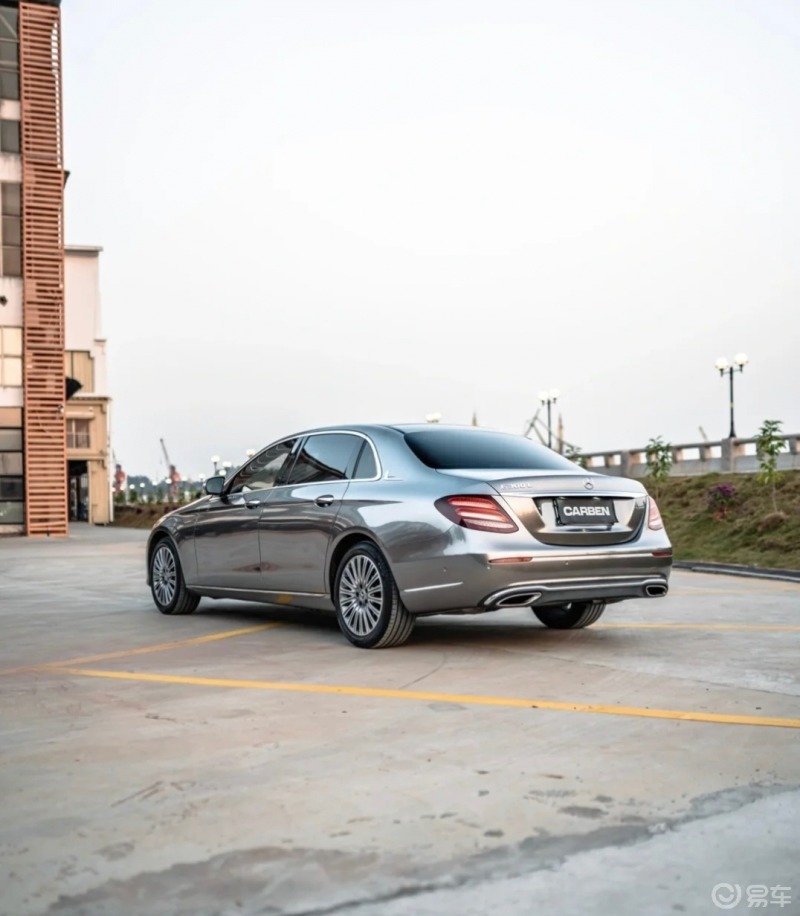 奔驰E300L+液态金属银，就好看两个字☺️_奔驰E级社区_易车社区