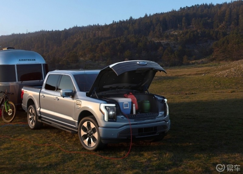 “来自未来的纯电皮卡”福特F-150Lightning将亮相进博会_福特F-150 纯电动社区_易车社区