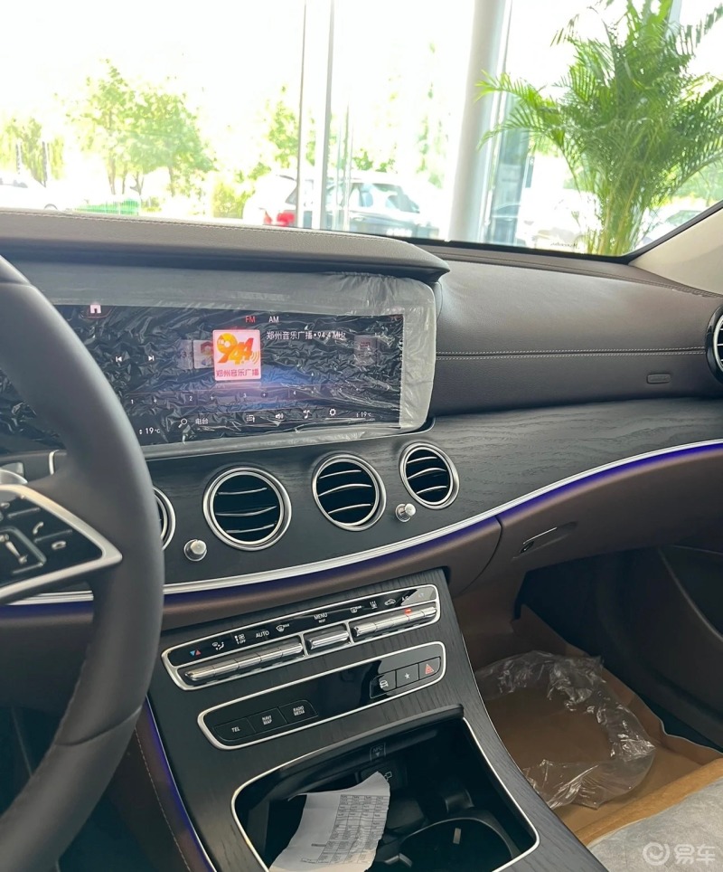 颜值天花板E300立标 53万带回家_奔驰E级社区_易车社区