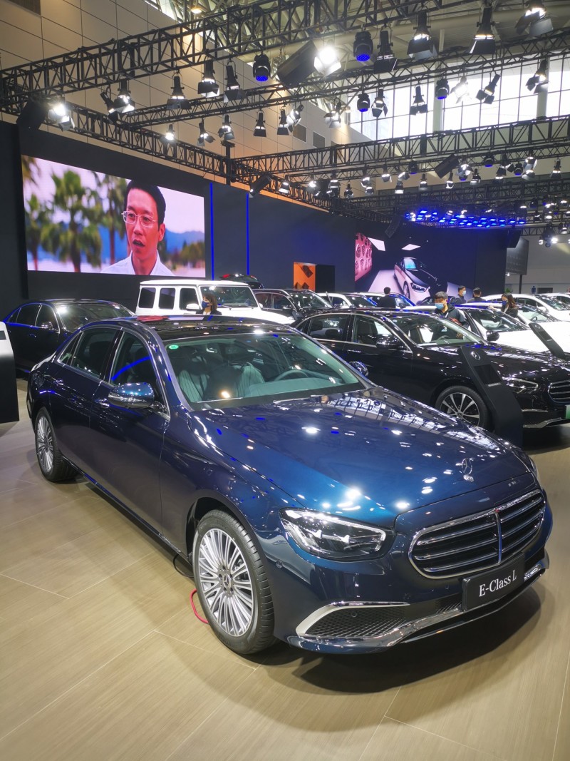 奔驰E300L，落地50.3万_奔驰E级社区_易车社区