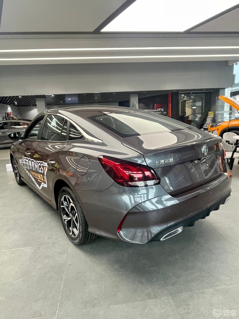 8万元最好看的三厢自动轿跑了-名爵5_MG5社区_易车社区