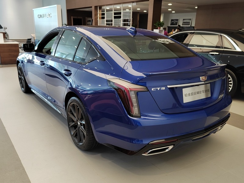 豪华商务座驾CT5💟落地价34.35万_凯迪拉克CT5社区_易车社区