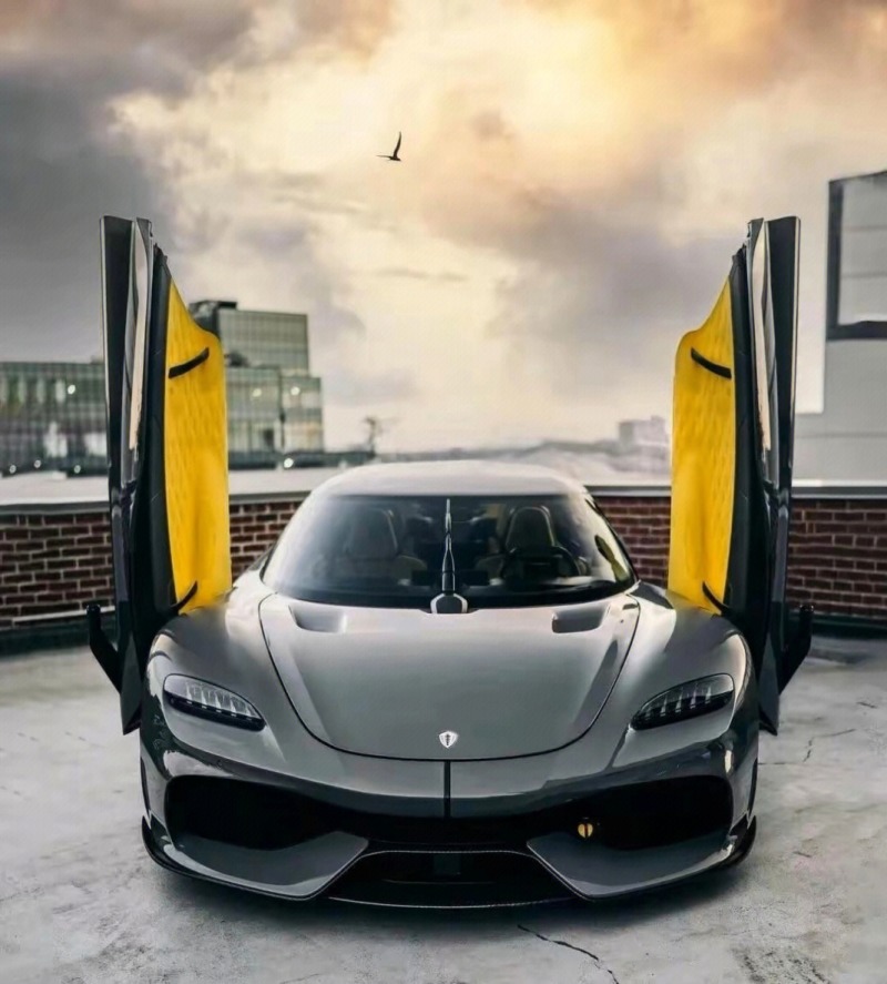 世界最高极速，陆地飞机—柯尼赛格Jesk_有钱人的社区_易车社区