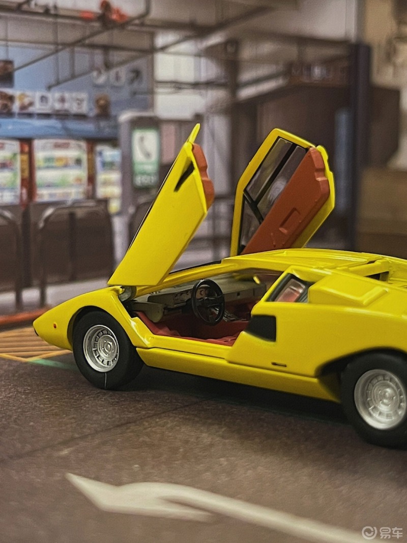 Tomica TLV 兰博基尼COUNTACH LP400_美女合集社区_易车社区