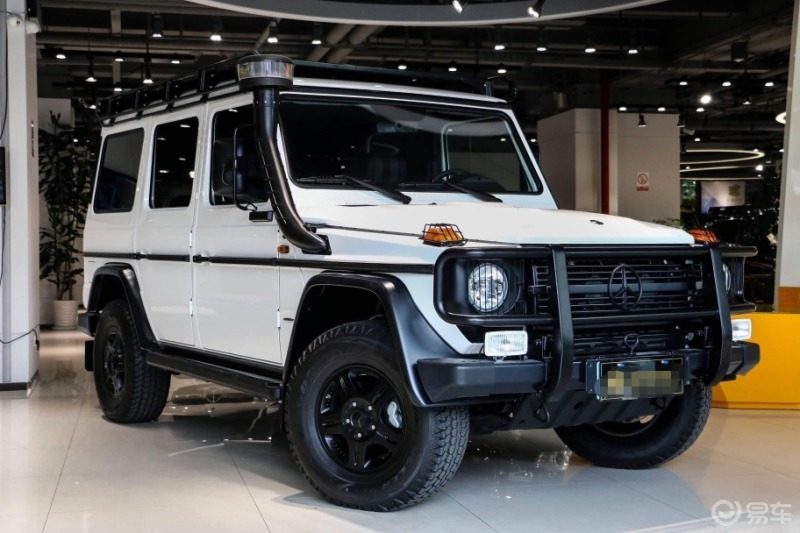 越野车的鄙视链奔驰G300p 军用版 ️_美女合集社区_易车社区