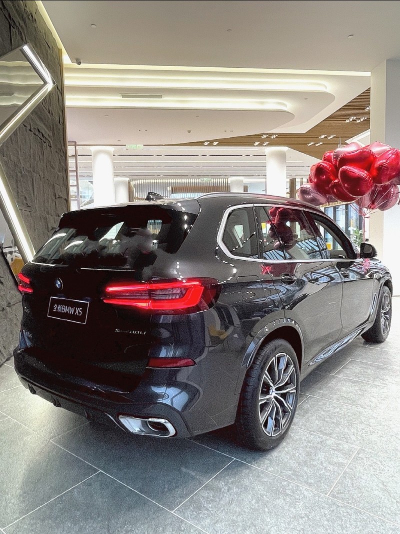 霸道帅气的公路之王宝马X5_宝马X5社区_易车社区