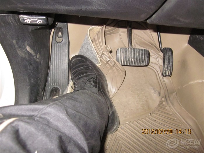 自动挡三个踏板图解,双离合怎么换挡,手动挡踏板(第4页)_大山谷图库